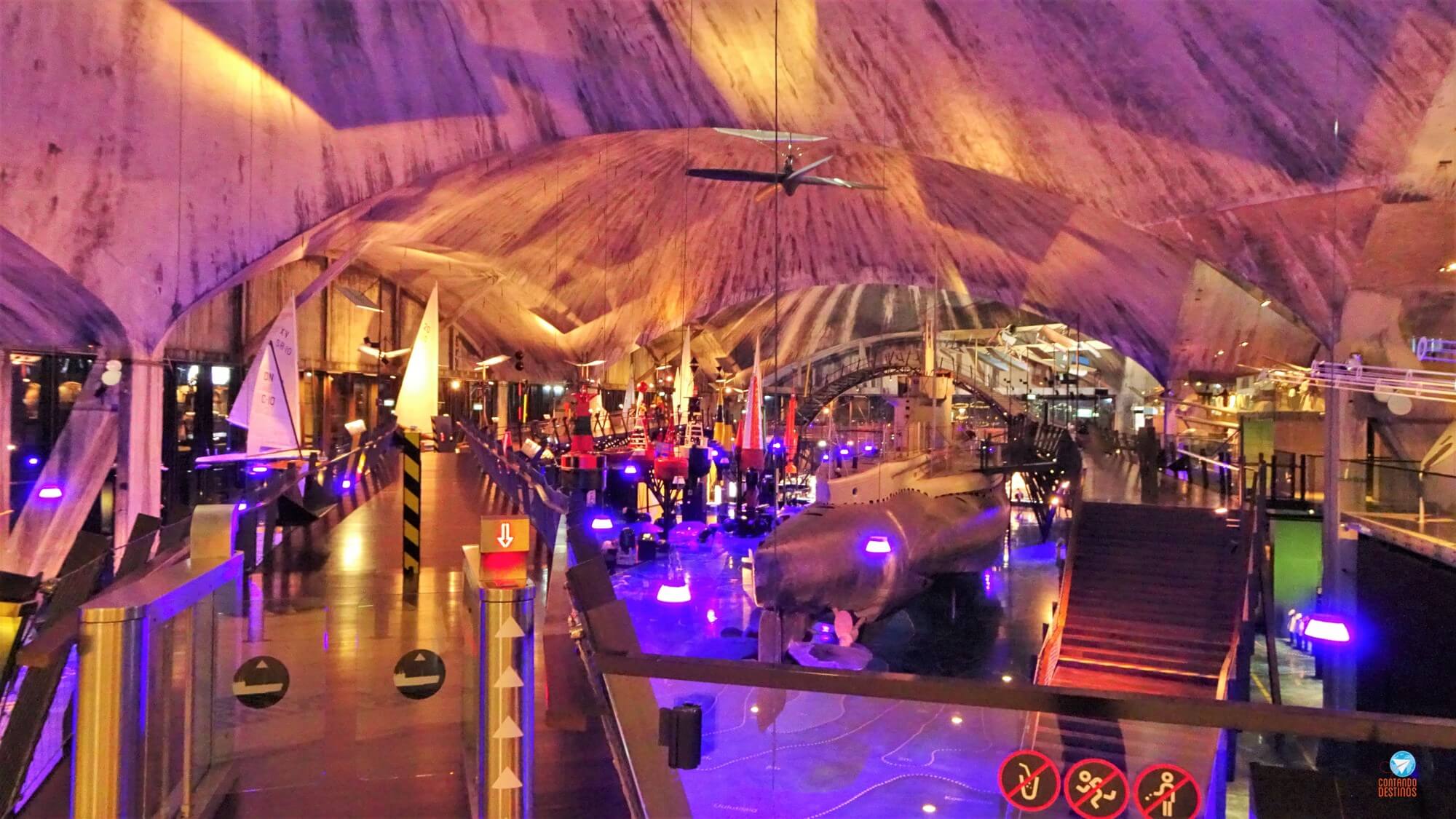Museu Seaplane Harbour em Tallinn (Lennusadam)